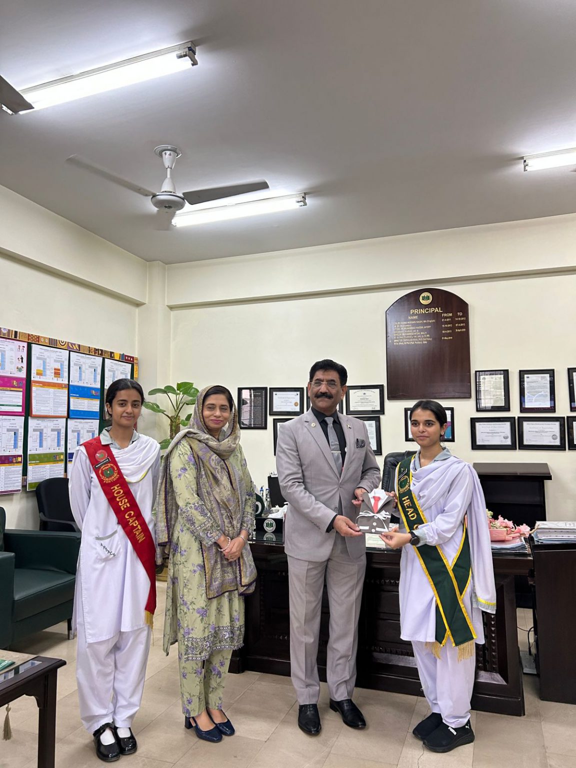 Teachers’ Day Celebration – Senior Wing Girls – APSAC Fort Road – APSAC ...